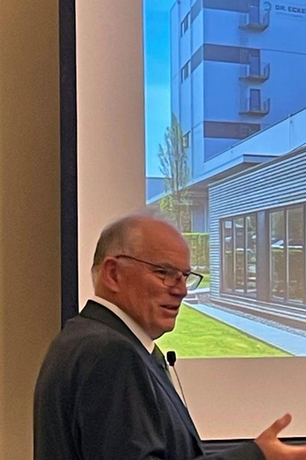 Indian broiler production: A way into the future - SR Publications